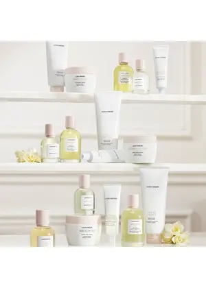 Laura Mercier Bath & Body Oil - Almond Coconut