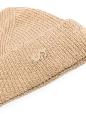 ALPHA TAURI Logo-patch Ribbed-knit Beanie