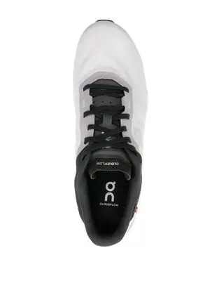 On Cloudflow Lace-up Sneakers