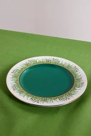 La DoubleJ 31cm Gold-plated Painted Porcelain Charger Plate - Green