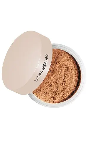 Laura Mercier Laura Mercier Ultra Blur Translucent Loose Setting Powder In Translucent Medium Deep. Translucent Medium Deep
