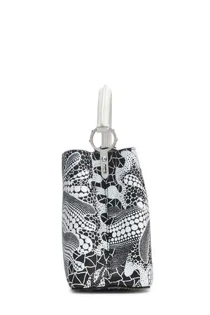 LOUIS VUITTON X Yk Taurillon Capucines - Multi