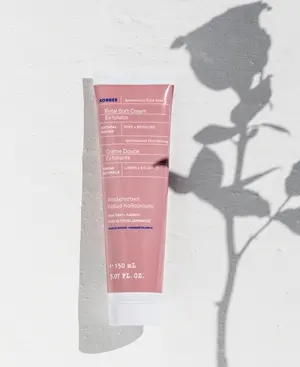 KORRES Apothecary Wild Rose Petal Soft Cream Exfoliator