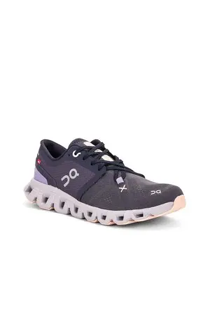 On X 3 Sneaker In Purple