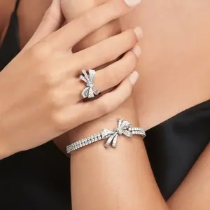 Graff Tilda’s Bow Classic Diamond Bracelet