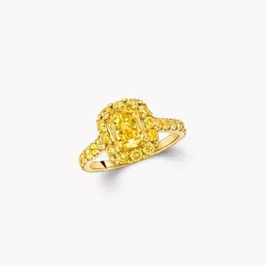 Graff Icon Cushion Cut Diamond Engagement Ring - Yellow Gold