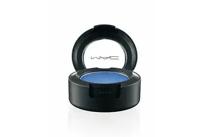 MAC COSMETICS Eye Shadow - Frost Honey Lust