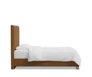 SKYLINE FURNITURE Sparrow & Wren Parker Bed, Queen - Zuma Amber