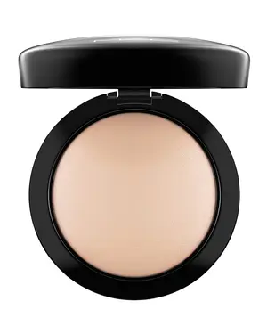 MAC COSMETICS Mineralize Skinfinish Natural Light Plus