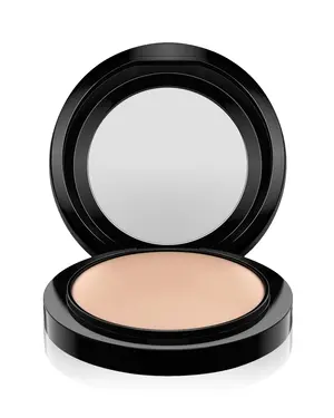 MAC COSMETICS Mineralize Skinfinish Natural - Medium