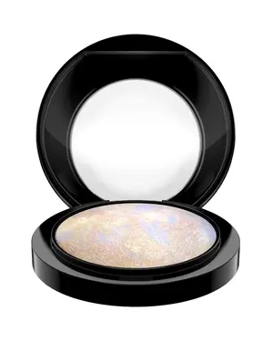 MAC COSMETICS Mineralize Skinfinish - Lightscapade