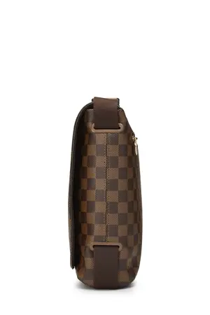 LOUIS VUITTON Damier Ebene Brooklyn Messenger Bag