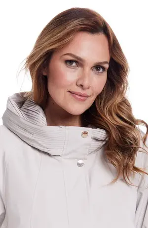 Gallery Water-resistant Hooded Rain Coat - Greydnu