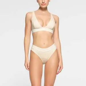 SKIMS Plunge Bralette | Red | | Cotton Rib - Bone