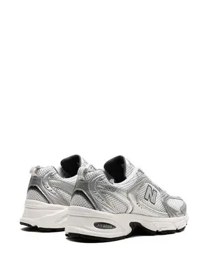 NEW BALANCE 530 Sneakers - Grey
