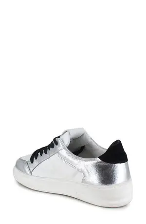 ZIGI Ruta Sneaker - White Black