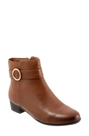 Trotters Melody Leather Bootie - Luggage