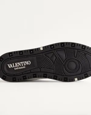 Valentino Garavani Freedots Low-top Trainer - Black