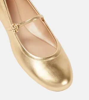 GIANVITO ROSSI Carla Metallic Leather Ballet Flats - Gold
