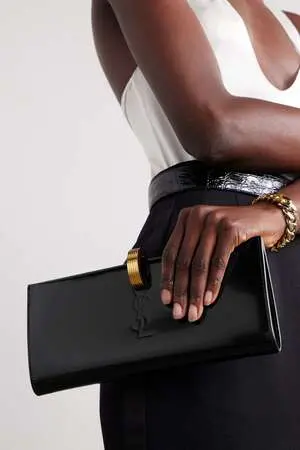 Saint Laurent Daria Patent-leather Clutch - Black