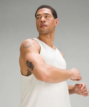 Lululemon License To Train Tank Top Bone