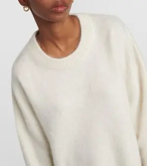 LISA YANG Natalia Brushed Cashmere Sweater - Neutrals