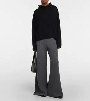 LISA YANG Sandy Cashmere Mockneck Sweater - Black