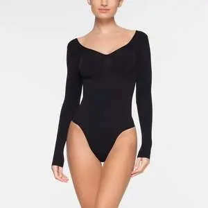 SKIMS Seamless Sculpt Long Sleeve Low Back Brief Bodysuit