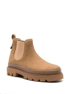 Clarks Badell Top Round-toe Ankle Boots - Brown