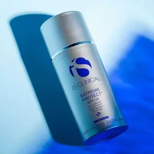 IS CLINICAL Extreme Protect Spf 40