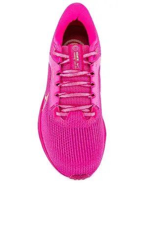 Nike Pegasus 40 Sneaker In Pink