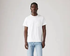 LEVI'S Classic Pocket T-shirt