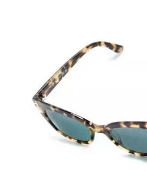 TOM FORD Cat-eye Frame Sunglasses
