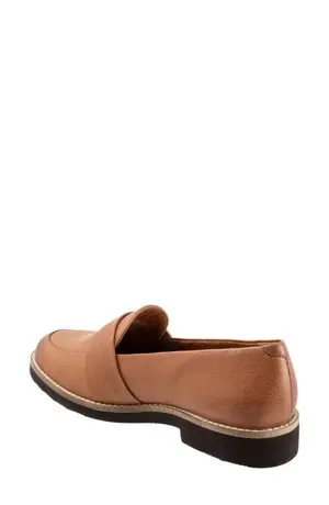 Softwalk Walsh Loafer - Luggage