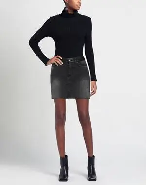 BRAND UNIQUE Pencil Skirt