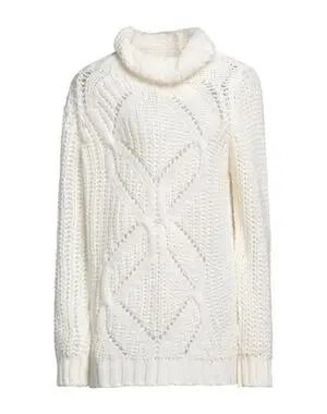 VANESSA SCOTT Turtleneck Knit Top - White