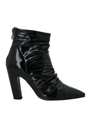 VIVIAN Ankle Boots