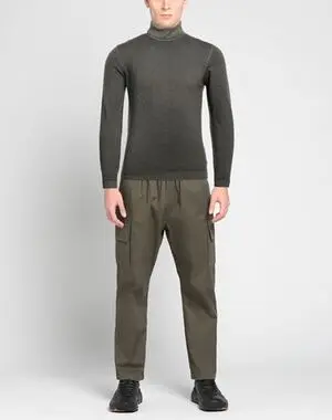 Alpha Studio Turtleneck In Merino Wool - Green