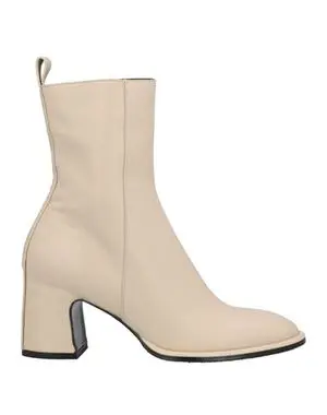 Equitare Paneled Booties