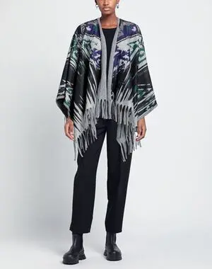 BRAND UNIQUE Geometric Print Cape