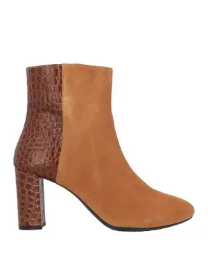 Geox Goat Skin Ankle Boots