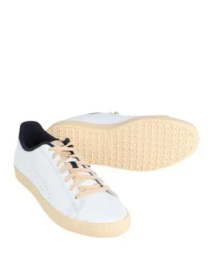 PUMA Clyde Service Line Sneakers