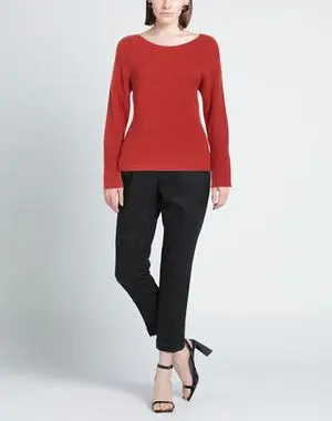 CARACTÈRE Long Sleeve Crew Neck Sweater - Red