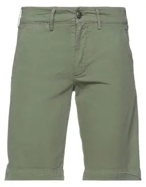 40WEFT Solid Casual Shorts