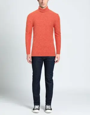 KANGRA Turtleneck Knit Top