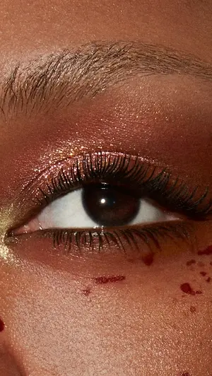 ISAMAYA Wild Star Pressed Pigment Palette