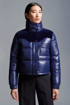 Moncler Narmada Short Down Jacket