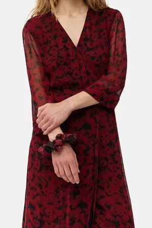 GANNI Red Botanical Jacquard Scrunchie