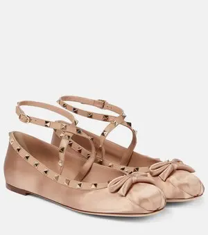 Valentino Garavani Trimmed Flats For Women