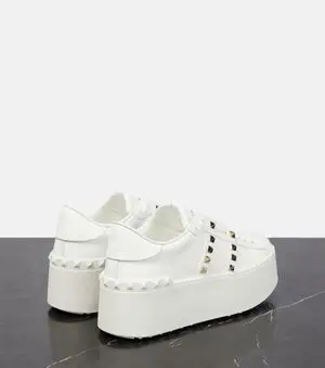 Valentino Garavani Rockstud Untitled Leather Platform Sneakers - White